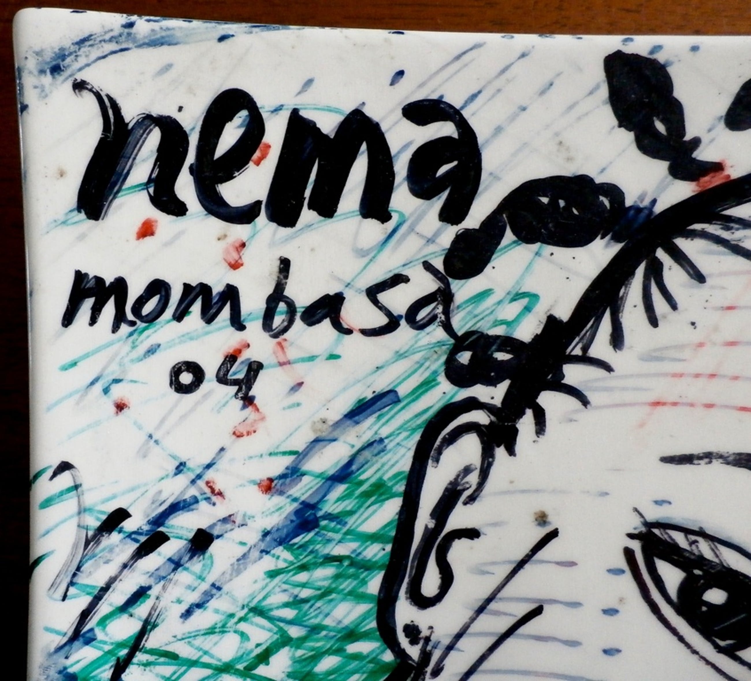 Peter Klashorst - Peter Klashorst - tekening op keramieke schaal: Nema ...