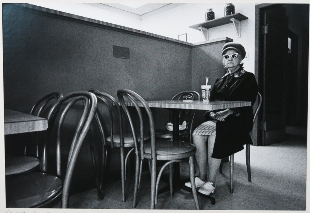 Marrie Bot - Marrie Bot: Zwart/Wit foto, Charleston, The restaurant ...