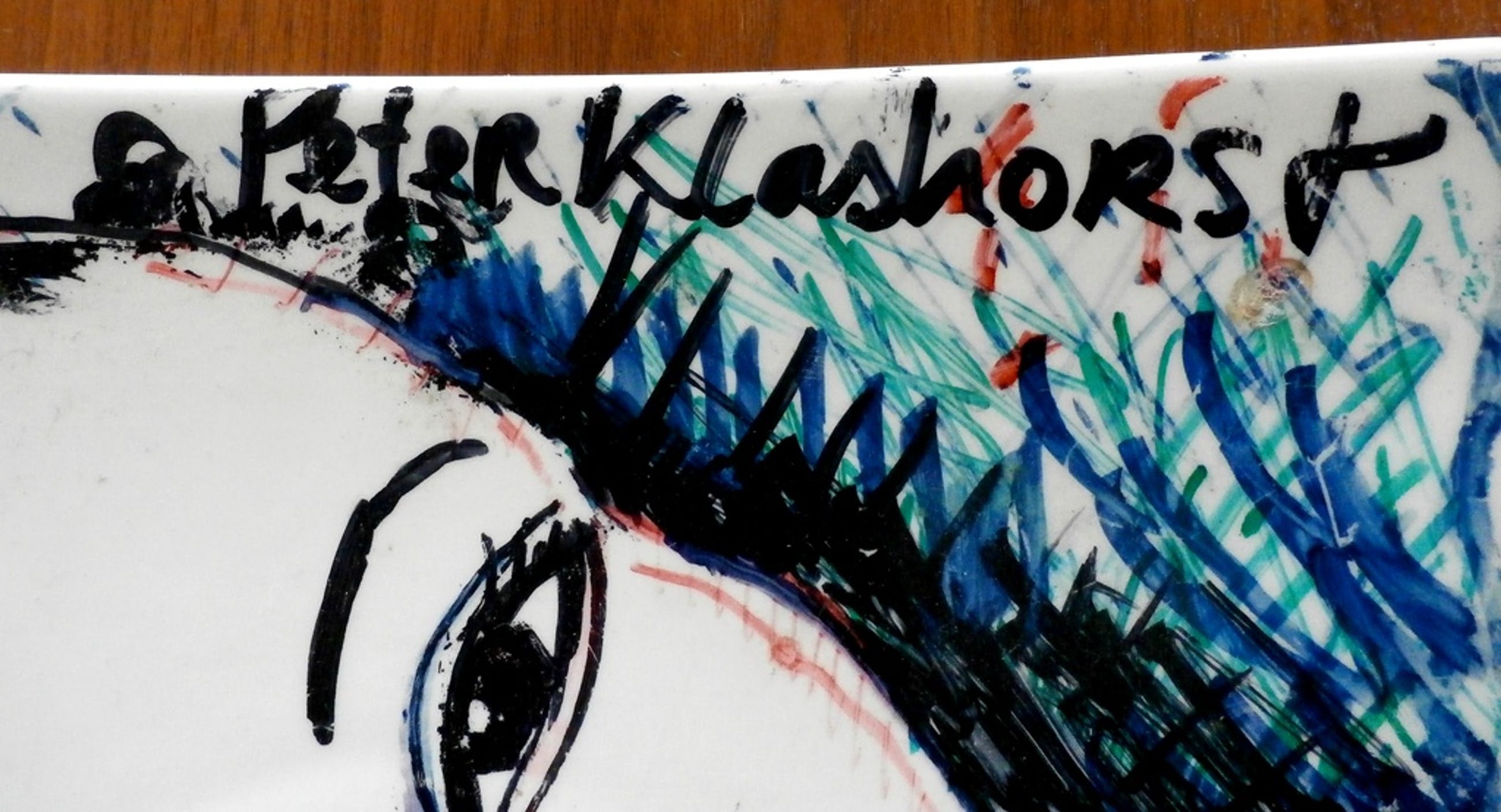 Peter Klashorst - Peter Klashorst - tekening op keramieke schaal: Nema ...