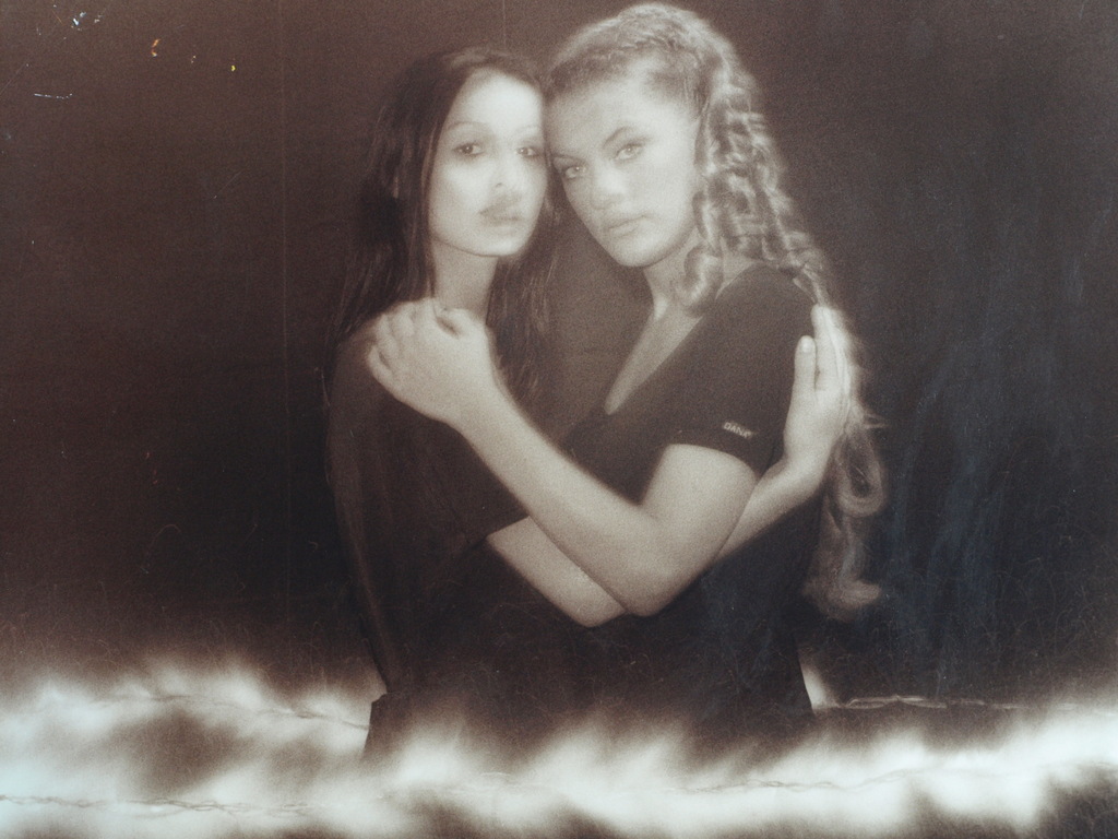 Paul Blanca : Foto Jennifer & Tatum - gesigneerd - ingelijst - 1999 ...