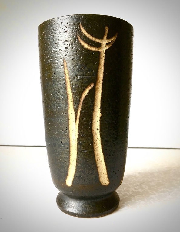 Jan van Stolk - Studio vaas met sgraffito decor -2e helft 20e eeuw ...