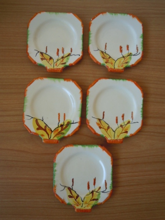 Coronet Ware - Parrott & Company 5 bordjes jaren 30 Verkocht ...