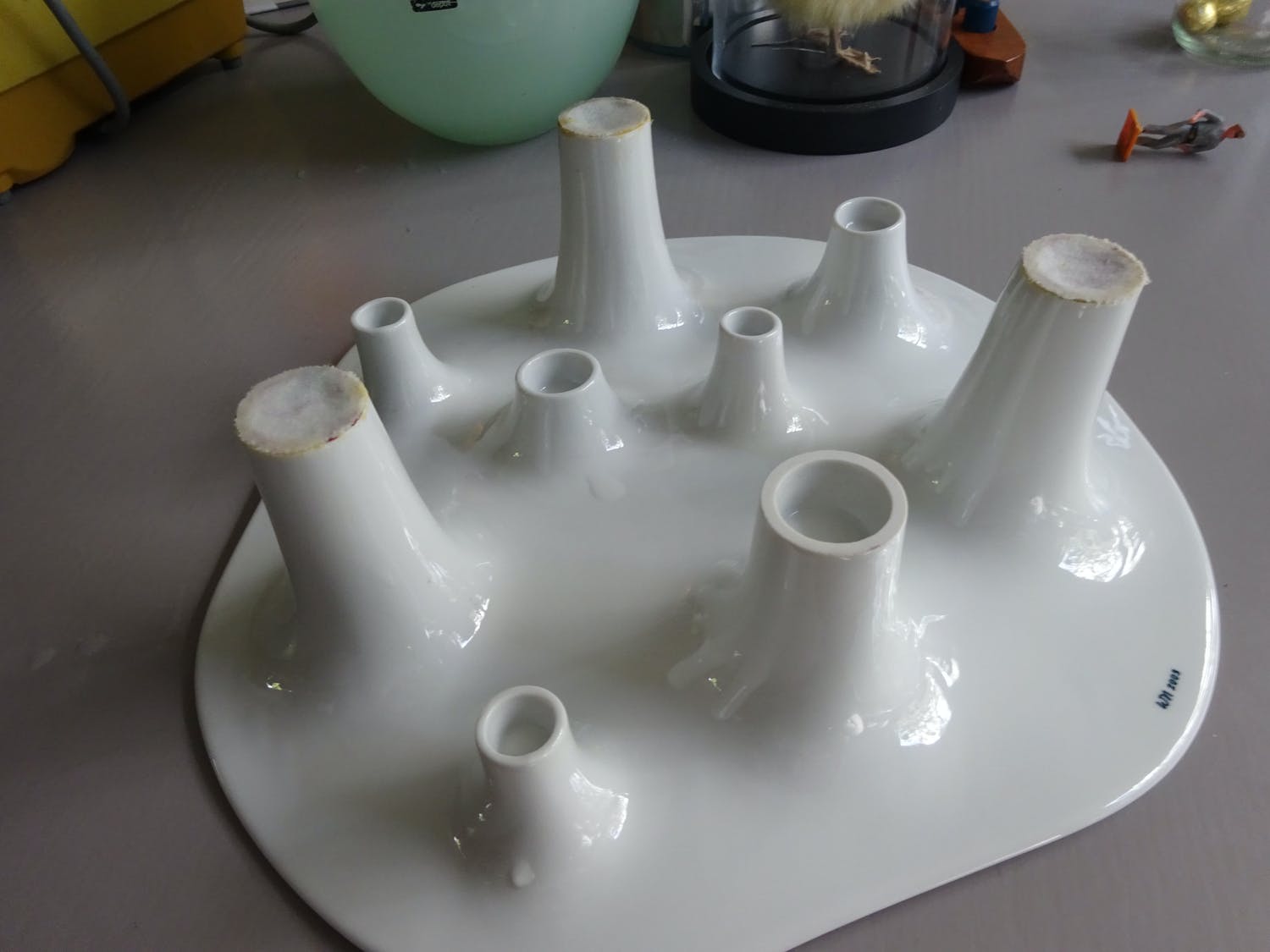 Willem Noyons - Dubbelschaal: fruitschaal en kandelaar- porselein ...