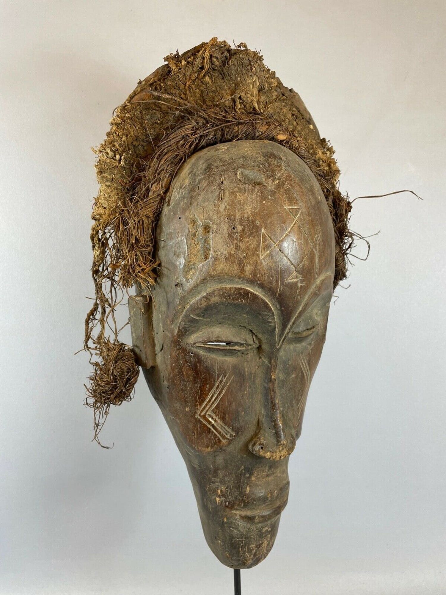 Chokwe - 211029 - African mask from the Chokwe - Angola. Verkocht ...