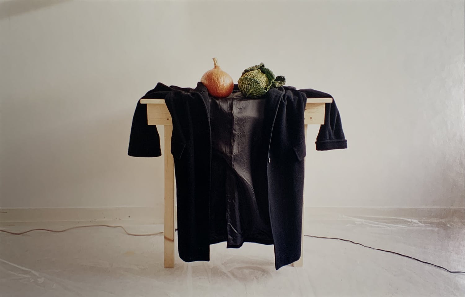 Maria Beatriz - kleurenfoto - 'Vita Brevis' - 2000 sold! View the ...