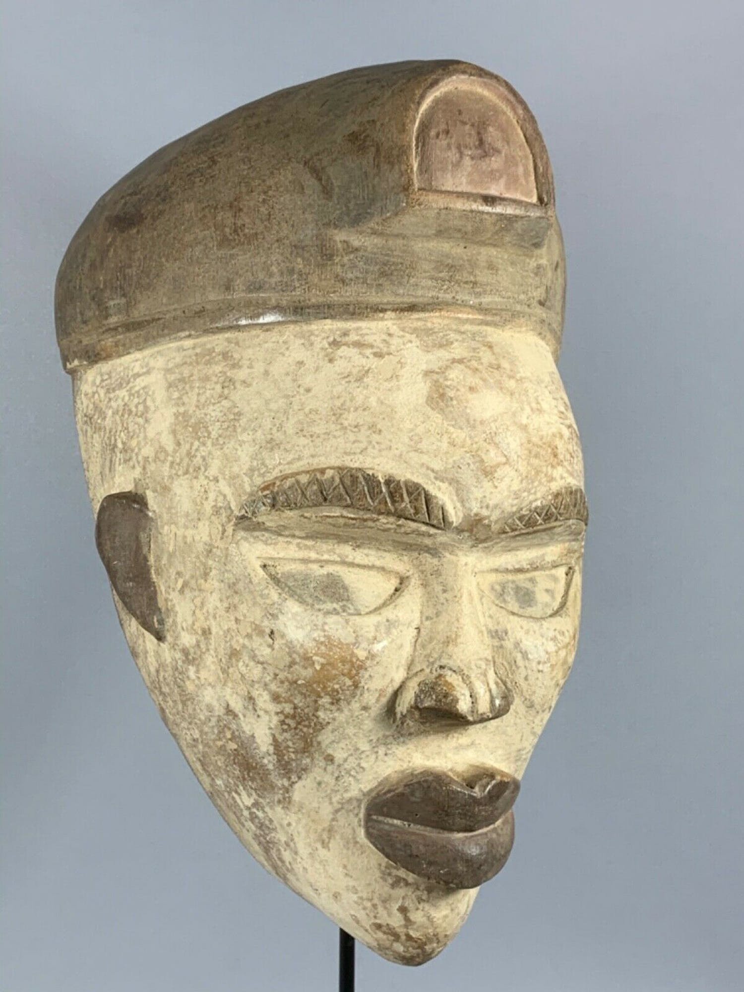 Bakongo - 200425 - Tribal used African Bakongo Mask - Congo. Verkocht ...