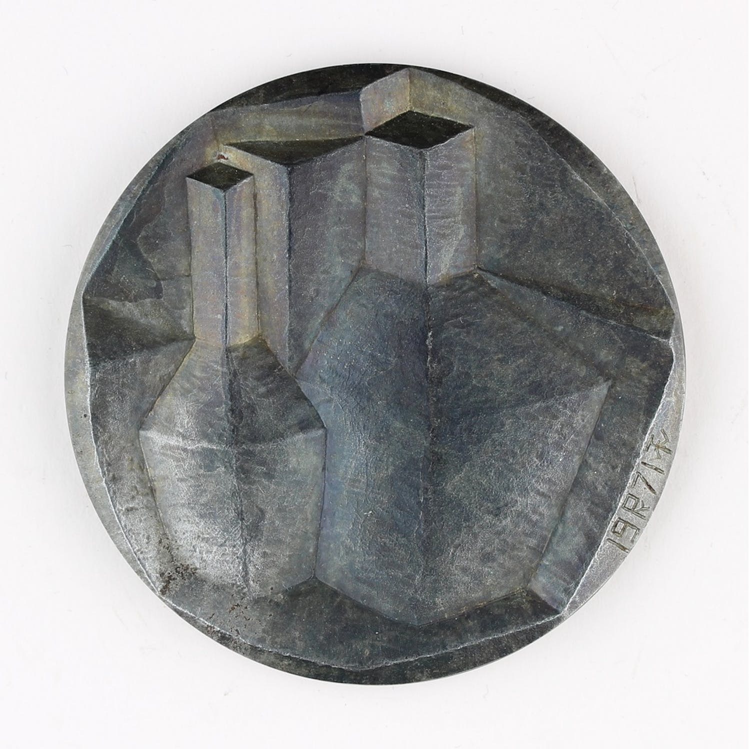 F.C.J. Wevers - Bronzen penning: Hoekig en Rond, 1971 Verkocht ...