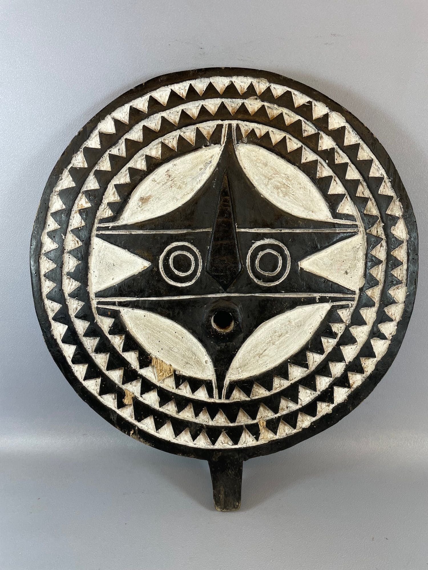 Mossi - African MOSSI SUN Mask - Burkina Faso. Verkocht | Kunstveiling.nl