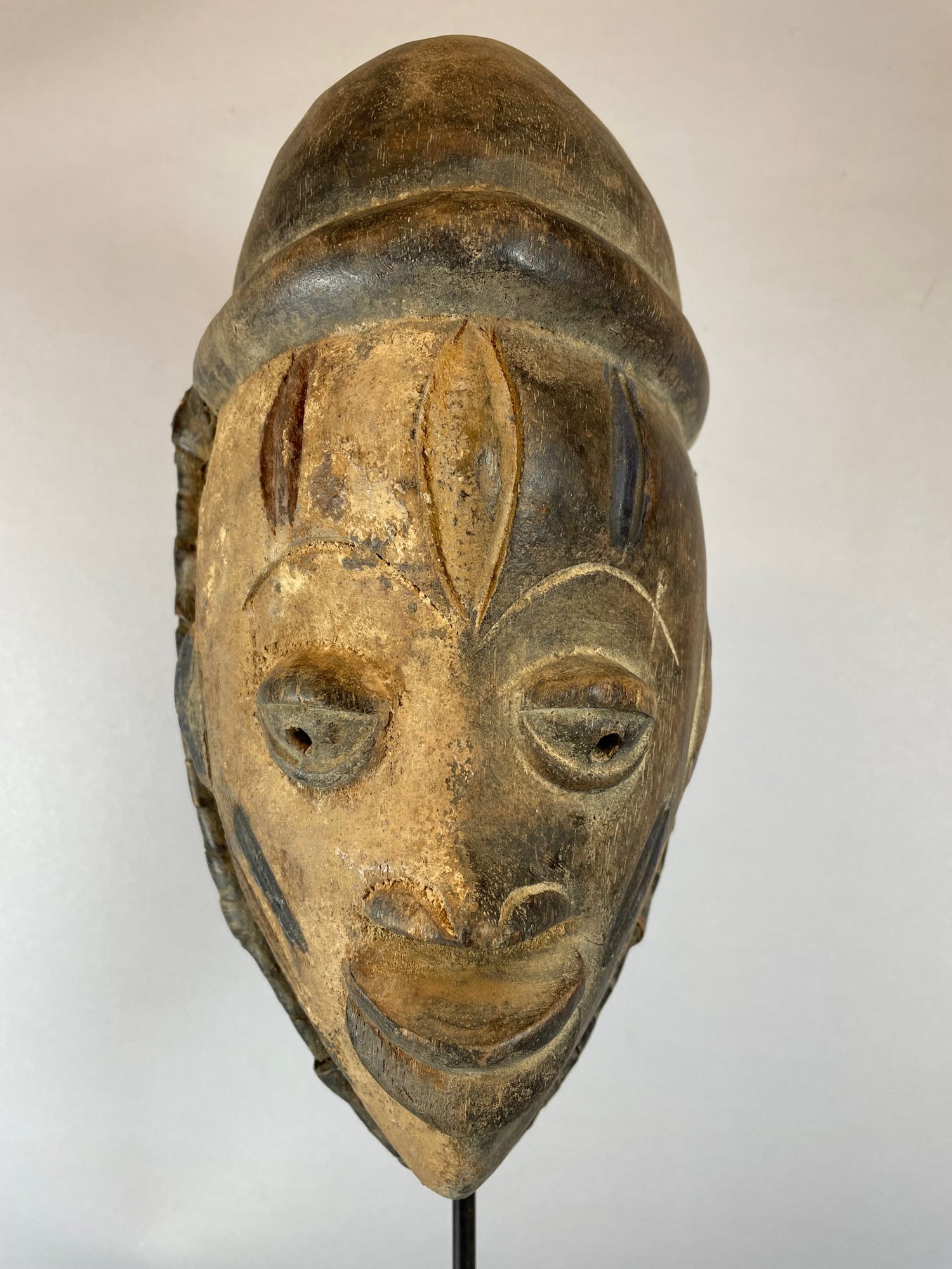 Yoruba - Tribal used African Yoruba mask - Nigeria. Verkocht ...