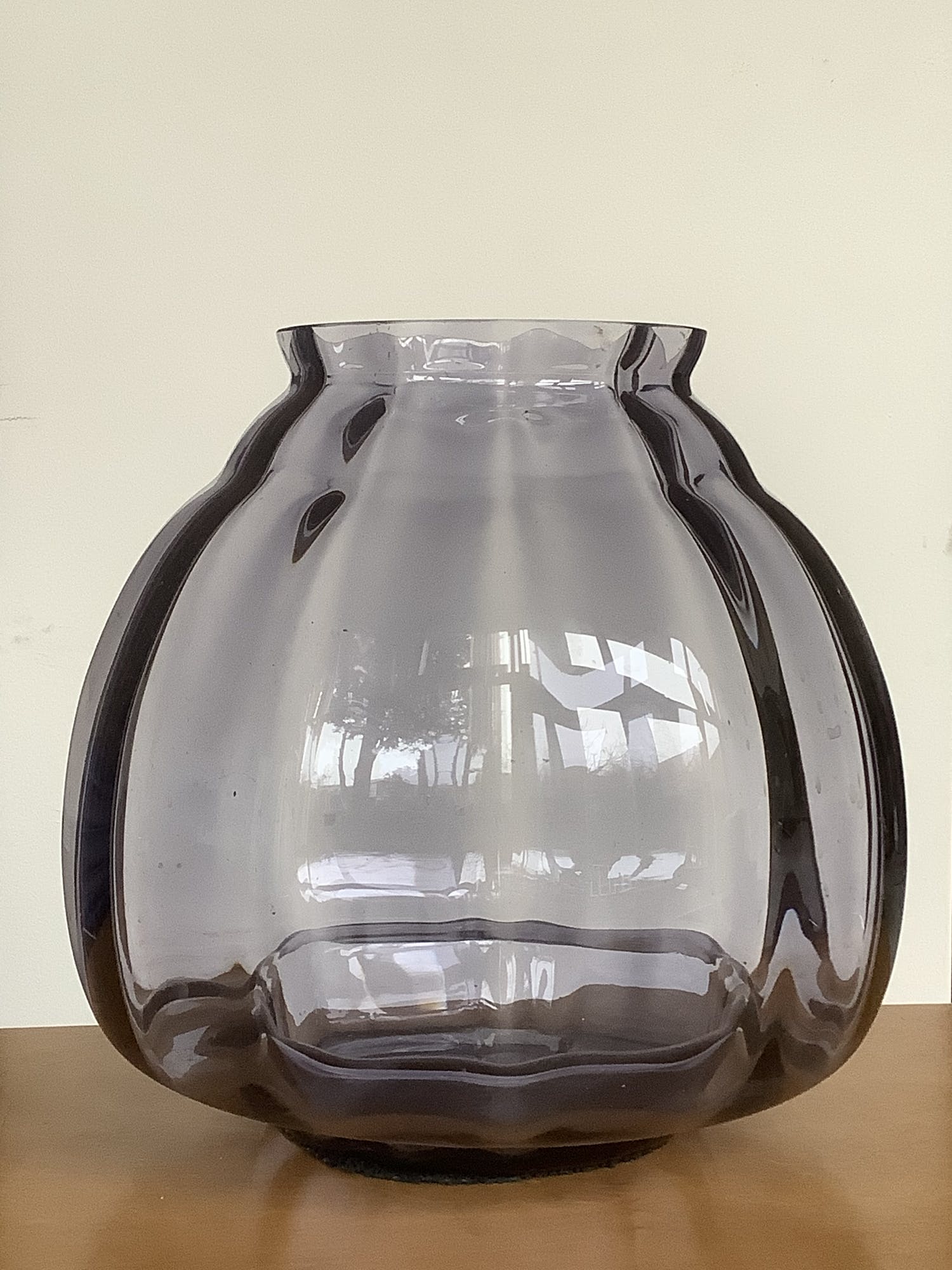 Glasblazerij Leerdam - Rookglazen vaas ontwerp Copier Verkocht ...