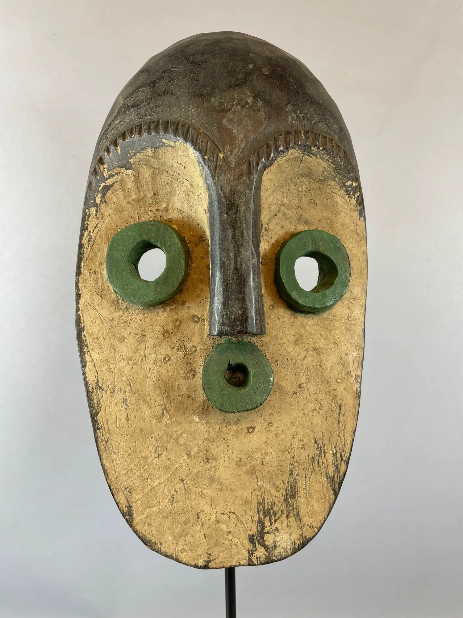 Dan - African Mask from the Dan People - Liberia. Verkocht ...