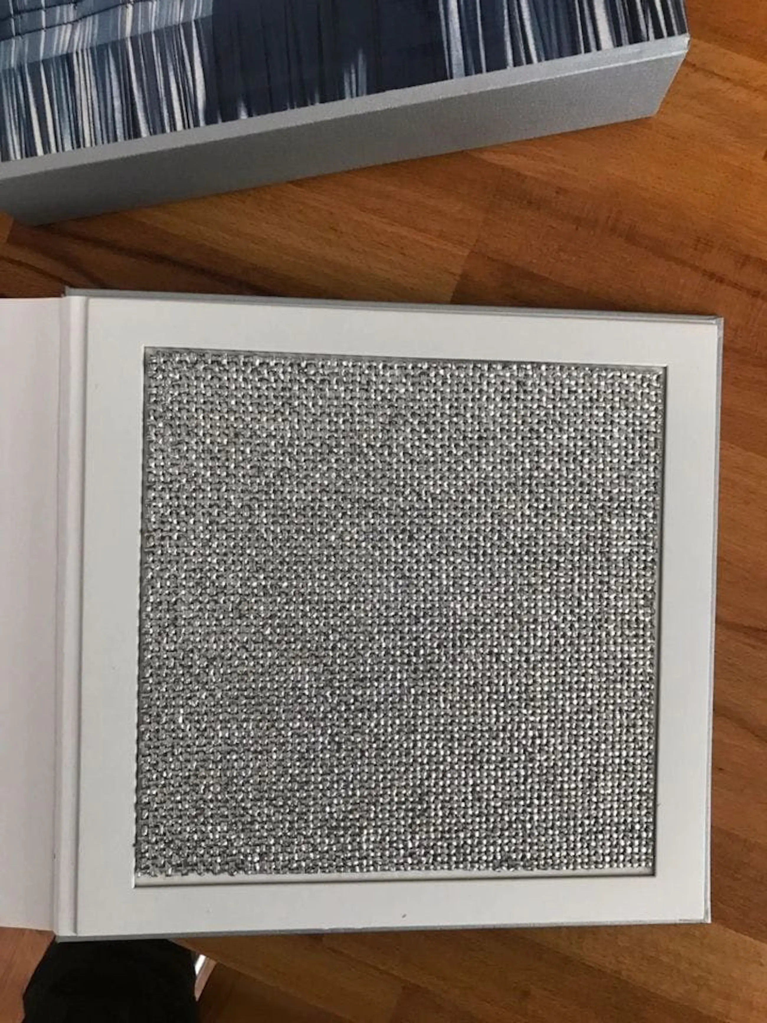 Christo - & Jeanne-Claude - Wrapped Reichstag - Project for Berlin 1995 ...