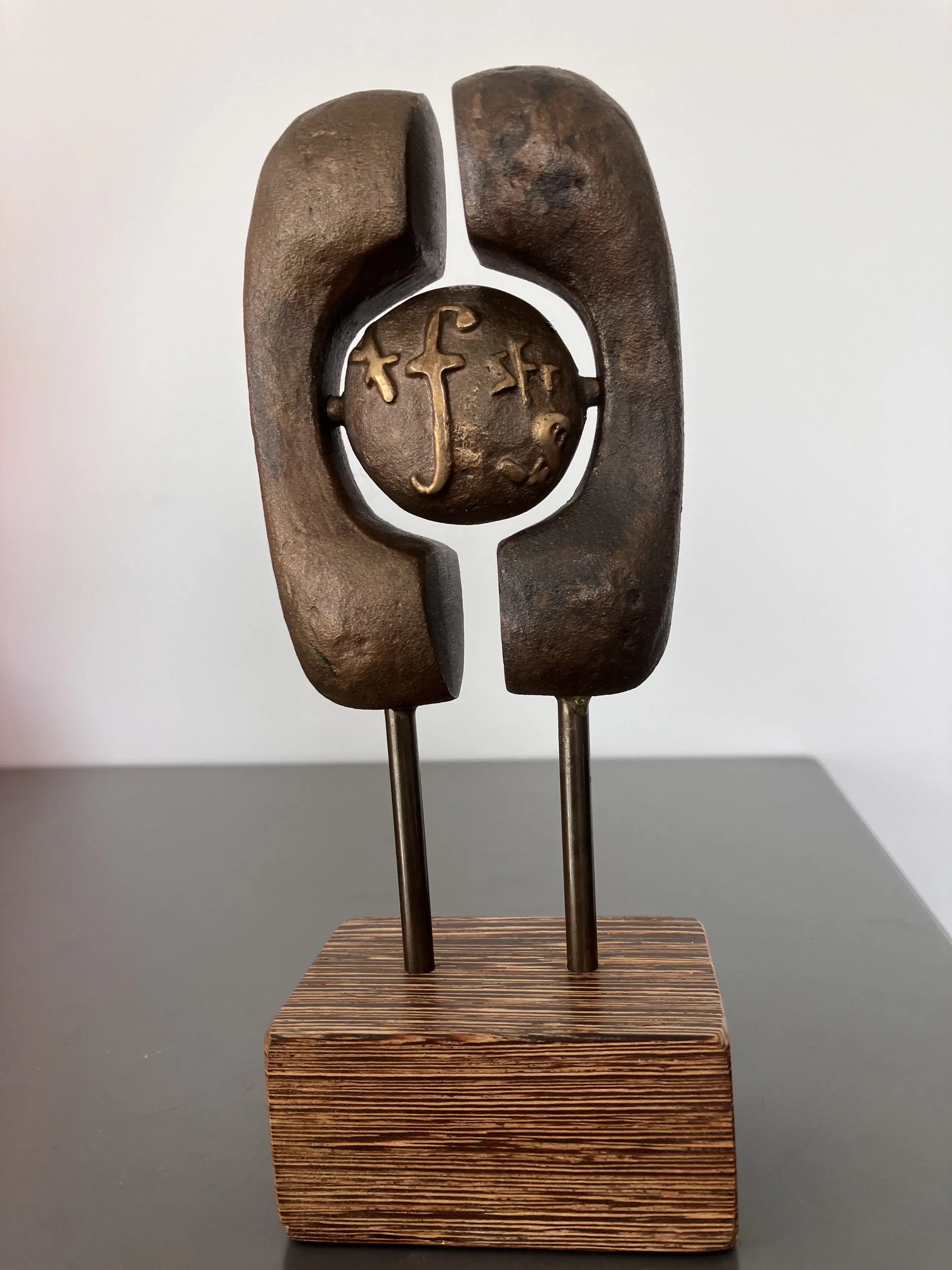 Judith Braun - Communicatie Verkocht | Kunstveiling.nl