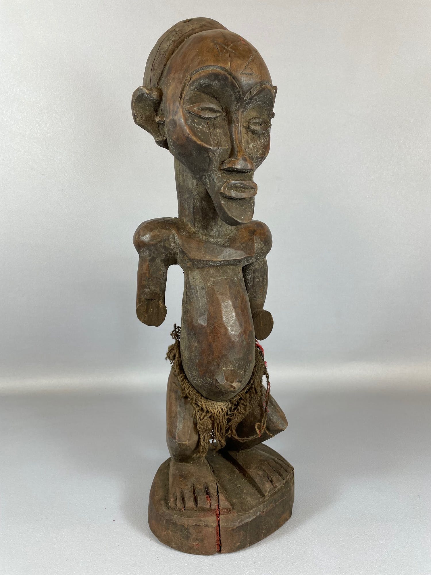Chokwe - African Chokwe statue - Congo Verkocht | Kunstveiling.nl